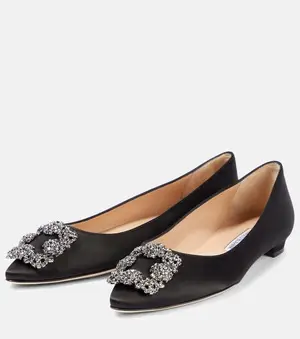 Manolo Blahnik Hangisiflat Embellished Ballet Flats - Black