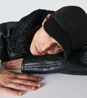 Saint Laurent Logo Gabardine Baseball Cap - Black