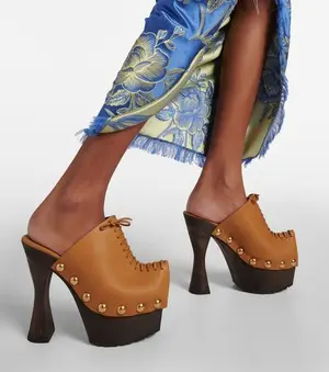 Etro Plateau 90 Leather Pumps