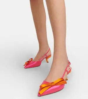ROGER VIVIER Virgule Bow-embellished Satin Slingback Pumps