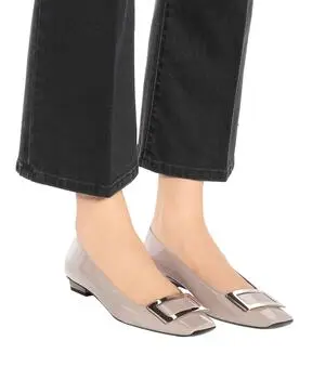 ROGER VIVIER Belle Vivier Patent Leather Ballet Flats