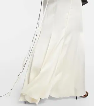 Victoria Beckham Lace-trimmed Gown - White