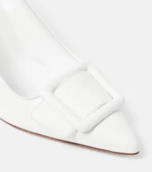 Manolo Blahnik Maysale 70 Suede Pumps - White