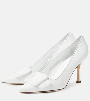 Manolo Blahnik Maysale 70 Suede Pumps - White