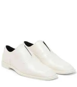 Victoria Beckham Casual Flats For Women