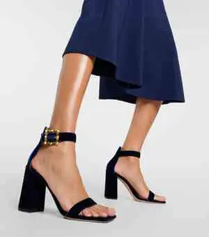 GIANVITO ROSSI Wondy Embellished Velvet Sandals
