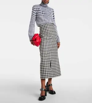 Burberry 85 Leather Pumps