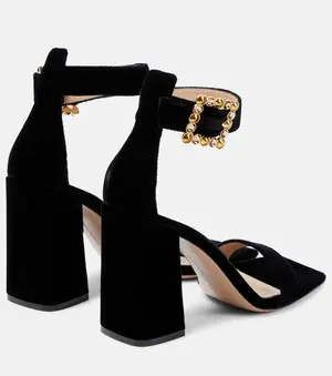 GIANVITO ROSSI Wondy Velvet Sandals