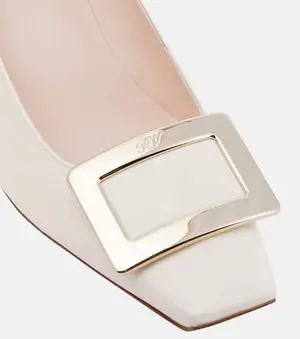 ROGER VIVIER Belle Vivier Pumps