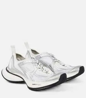 Balenciaga Circuit Low-top Sneakers - White