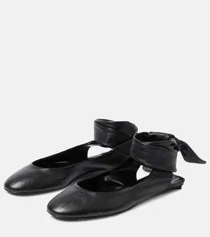 Attico Cloe Leather Slingback Flats In Ivory Glow - Black