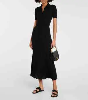 See By Chloé Lynette Leather Chain Detail Flat Sandals