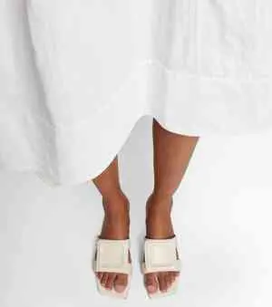 ROGER VIVIER Buckle Leather Sandals