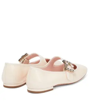 ROGER VIVIER Tres Vivier Patent Leather Ballerinas - White