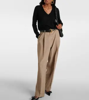 JOSEPH Cashmere V-neck Sweater