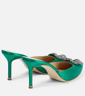 Manolo Blahnik Hangisimu 70 Embellished Mules - Green