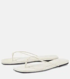 TOTEME The Knot Suede Thong Sandals