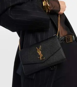 Saint Laurent Uptown Wallet On Chain - Black