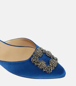 Manolo Blahnik Hangisimuflat Embellished Mules - Blue