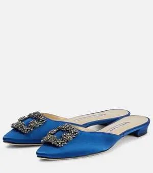 Manolo Blahnik Hangisimuflat Embellished Mules - Blue