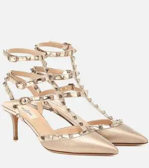 Valentino Garavani Rockstud Leather Pumps