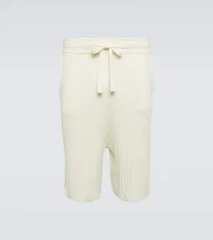 King & Tuckfield Wool Shorts