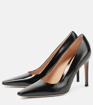 GIANVITO ROSSI Leather Pumps - Black