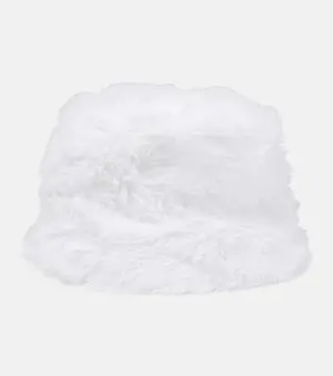 Ruslan Baginskiy Teddy Bucket Hat - White