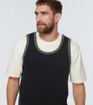 Commas Sleeveless Knitted Top