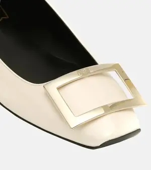 ROGER VIVIER Trompette Patent Leather Ballet Flats - White