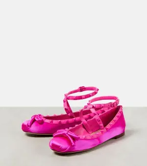 Valentino Garavani Rockstud Embellished Ballet Flats - Pink