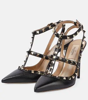 Valentino Garavani Rockstud Leather Pumps - Black
