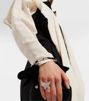 SUZANNE KALAN Bold Butterfly Medium Ring In 18kt White Gold With Diamonds