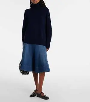 LISA YANG Heidi Turtleneck Cashmere Sweater