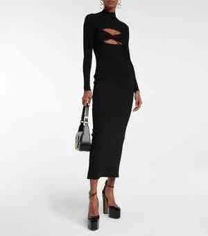 Valentino Garavani Leather Platform Pumps