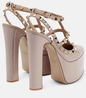 Valentino Garavani Rockstud Platform Pumps