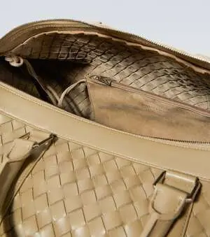 Bottega Veneta Large Intrecciato Leather Duffle Bag - Beige