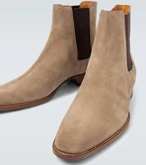 Saint Laurent Wyatt Suede Chelsea Boots