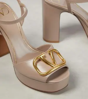 Valentino Garavani Vlogo Leather Platform Sandals