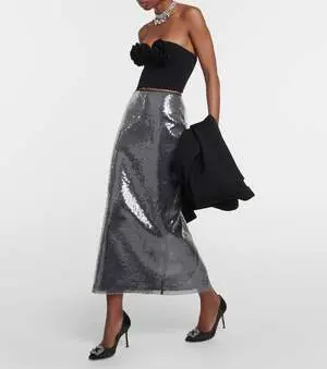 Manolo Blahnik Hangisi 90 Embellished Satin Pumps