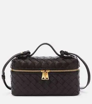 Bottega Veneta Intrecciato Leather Vanity Bag - Brown