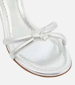 GIANVITO ROSSI Cassis Metallic Leather Sandals - Silver
