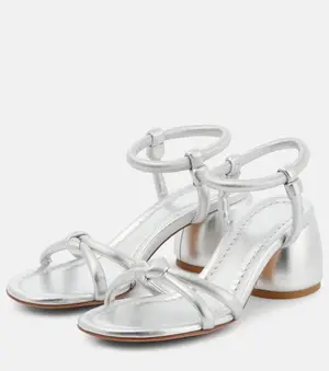GIANVITO ROSSI Cassis Metallic Leather Sandals - Silver