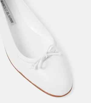 Manolo Blahnik Verallii Leather Ballet Flats - White