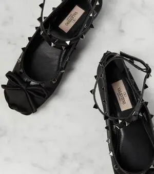 Valentino Garavani Rockstud Satin Ballerinas - Black