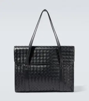 Bottega Veneta Classic Intrecciato Leather Messenger Bag - Black