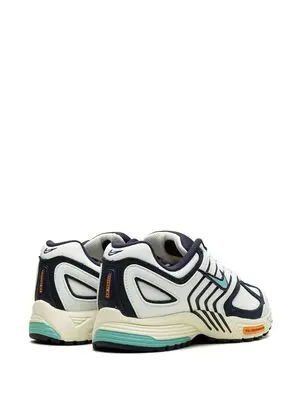 Nike Air Pegasus 2k5 Be The One Sneakers - White
