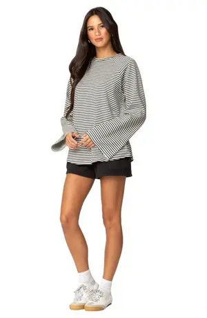 EDIKTED Stripe Oversized Top