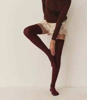 DÔEN COLLEGIEN Thigh High Socks Bordeaux Grand Cru