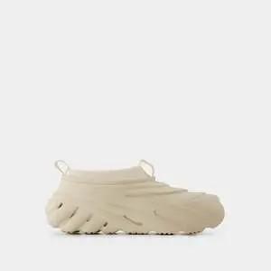 CROCS Echo Storm Sneakers - Beige